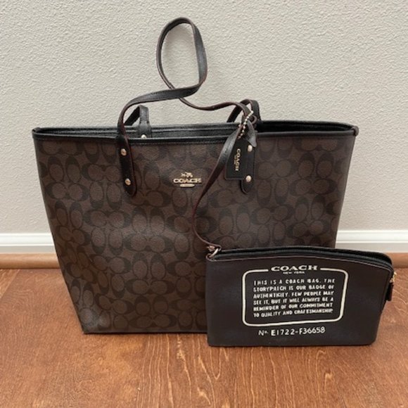 Coach | Bags | Coach Reversible City Tote In Signature Canvas Pouch Great Condition | Poshmark